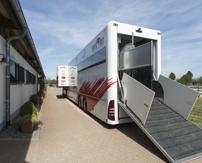 Referenz Alexander Schill - Horsetrailer von Bischoff+Scheck