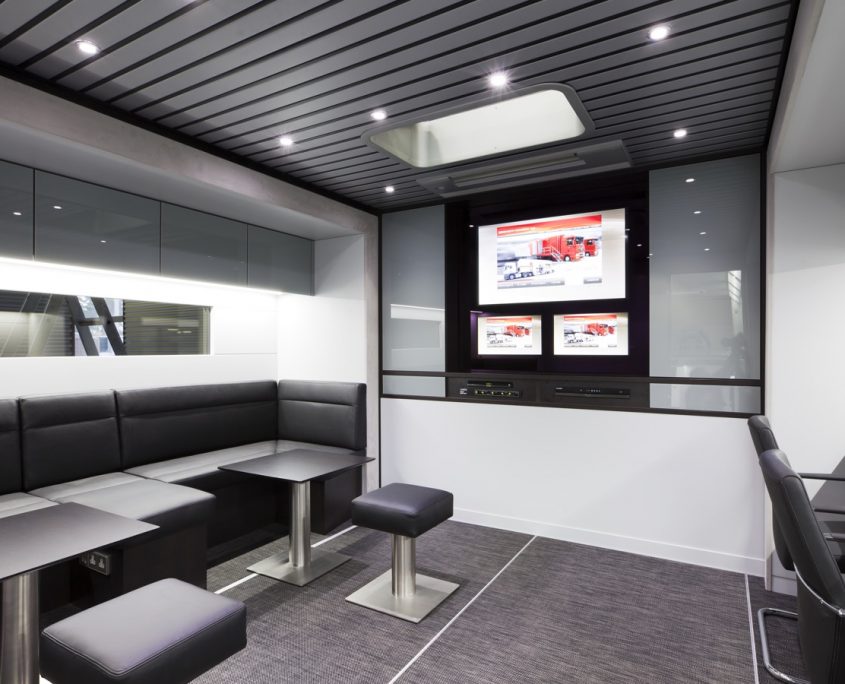 Referenz RAM Racing - Racetrailer Car Pop Out von Bischoff + Scheck AG