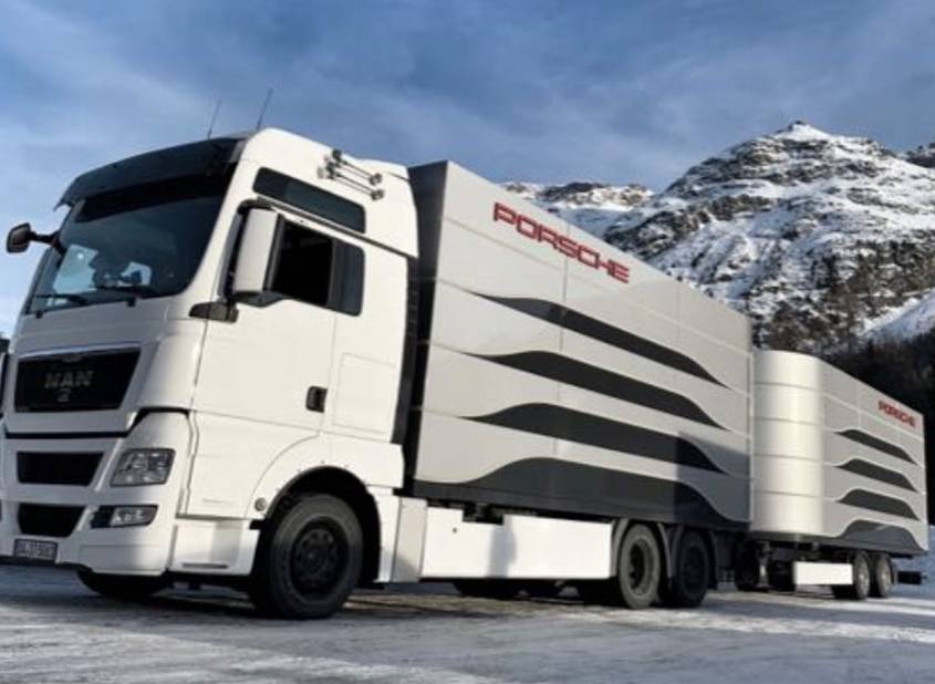 Porsche Motorsport - Bischoff + Scheck GmbH - Spezialisten im Fahrzeugbau